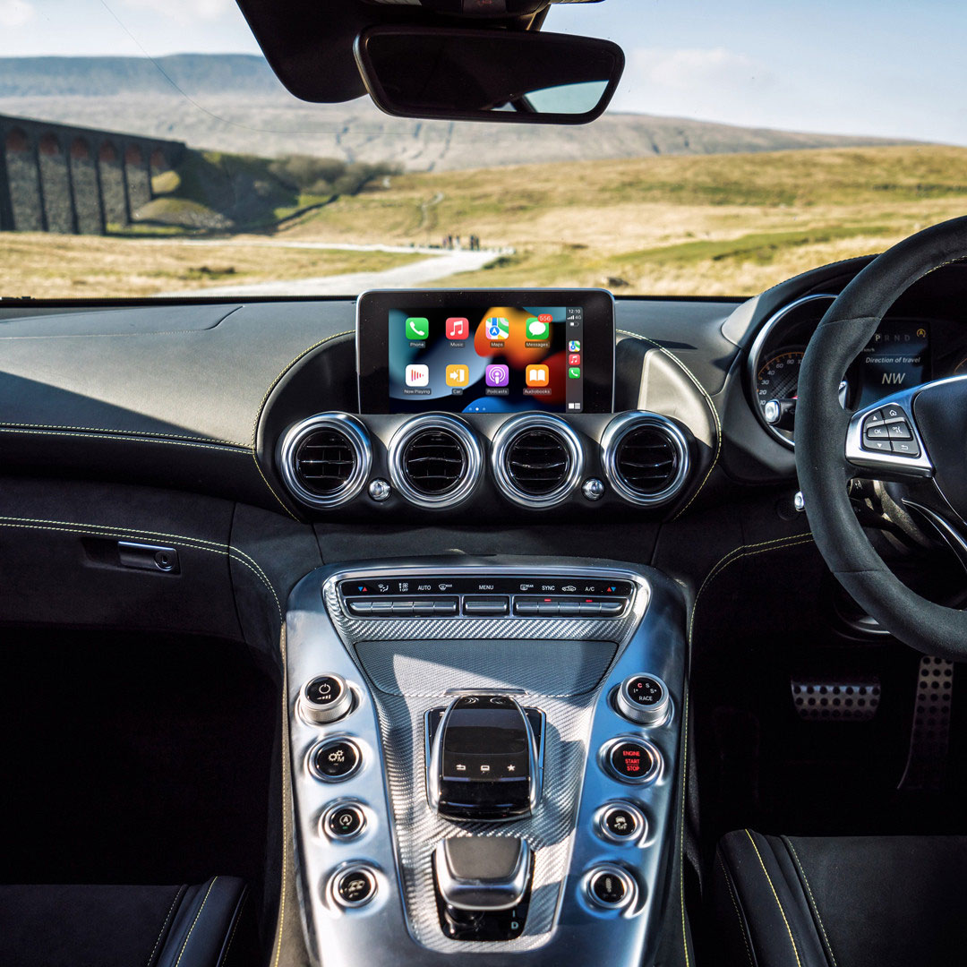 Mercedes-Benz Apple CarPlay & Android Auto Interface - TT Audio